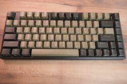 【Niz Plum Micro82】安めなのに軽やかで気持ちいい打ち心地の静電容量無接点方式キーボードをレビュー | ポテイモブログ