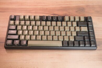 【Niz Plum Micro82】安めなのに軽やかで気持ちいい打ち心地の静電容量無接点方式キーボードをレビュー | ポテイモブログ