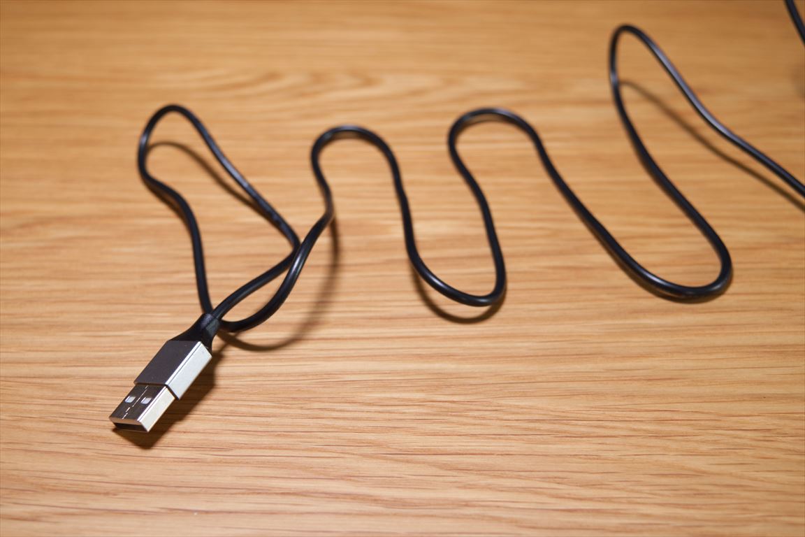 【SHUWEI モニターライト】背面にRGBライトを搭載しながらコスパの高いモニターライトをレビュー | ポテイモブログ